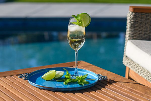 Hugo Cocktail Recipe – MK Library
