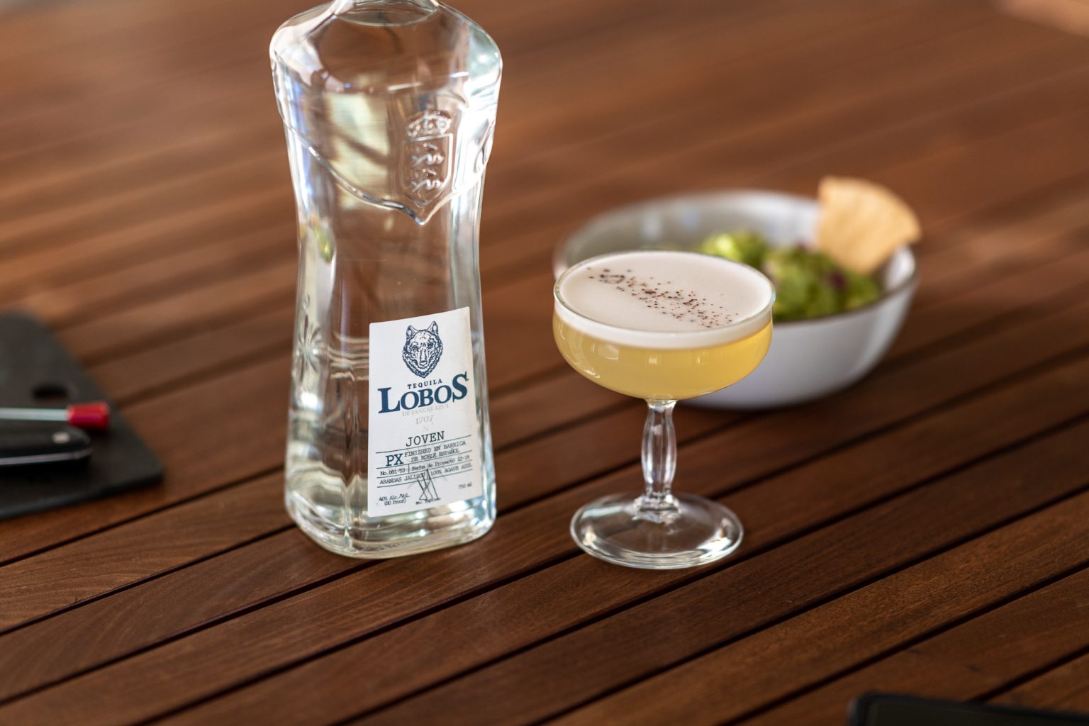 Lobos 1707 Joven Tequila – MK Library