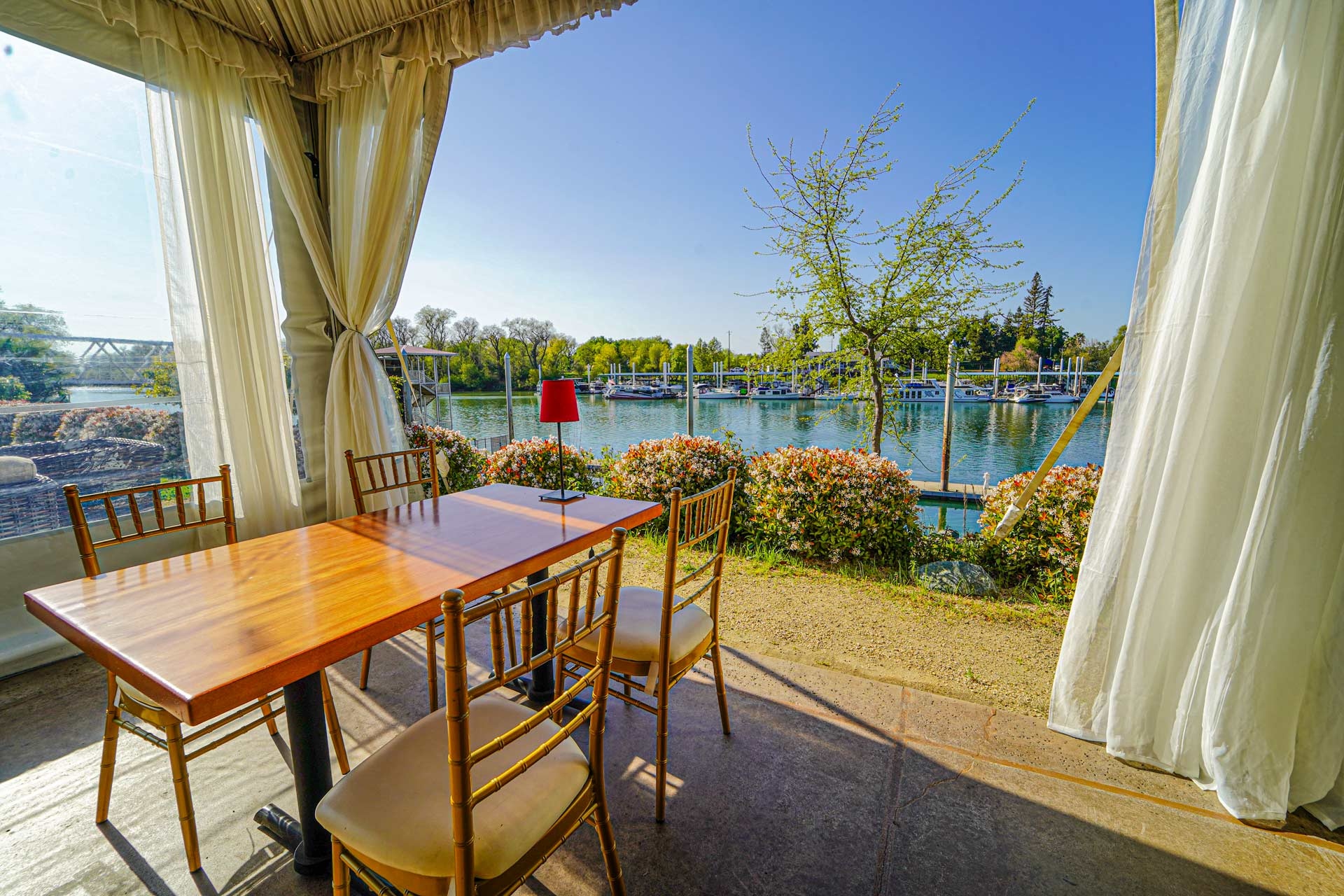 Sacramento River Restaurants For Waterfront Dining