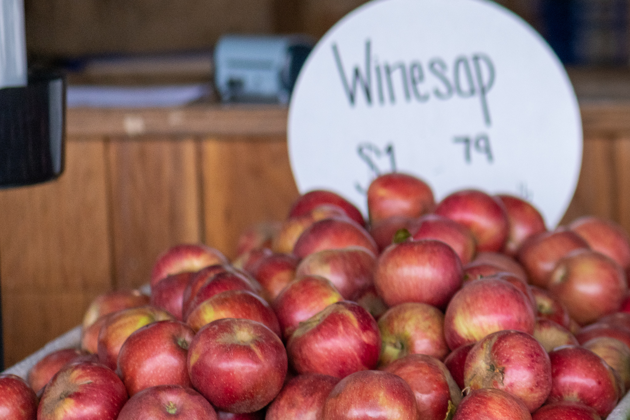 The Apples Of Apple Hill, California – MK Library