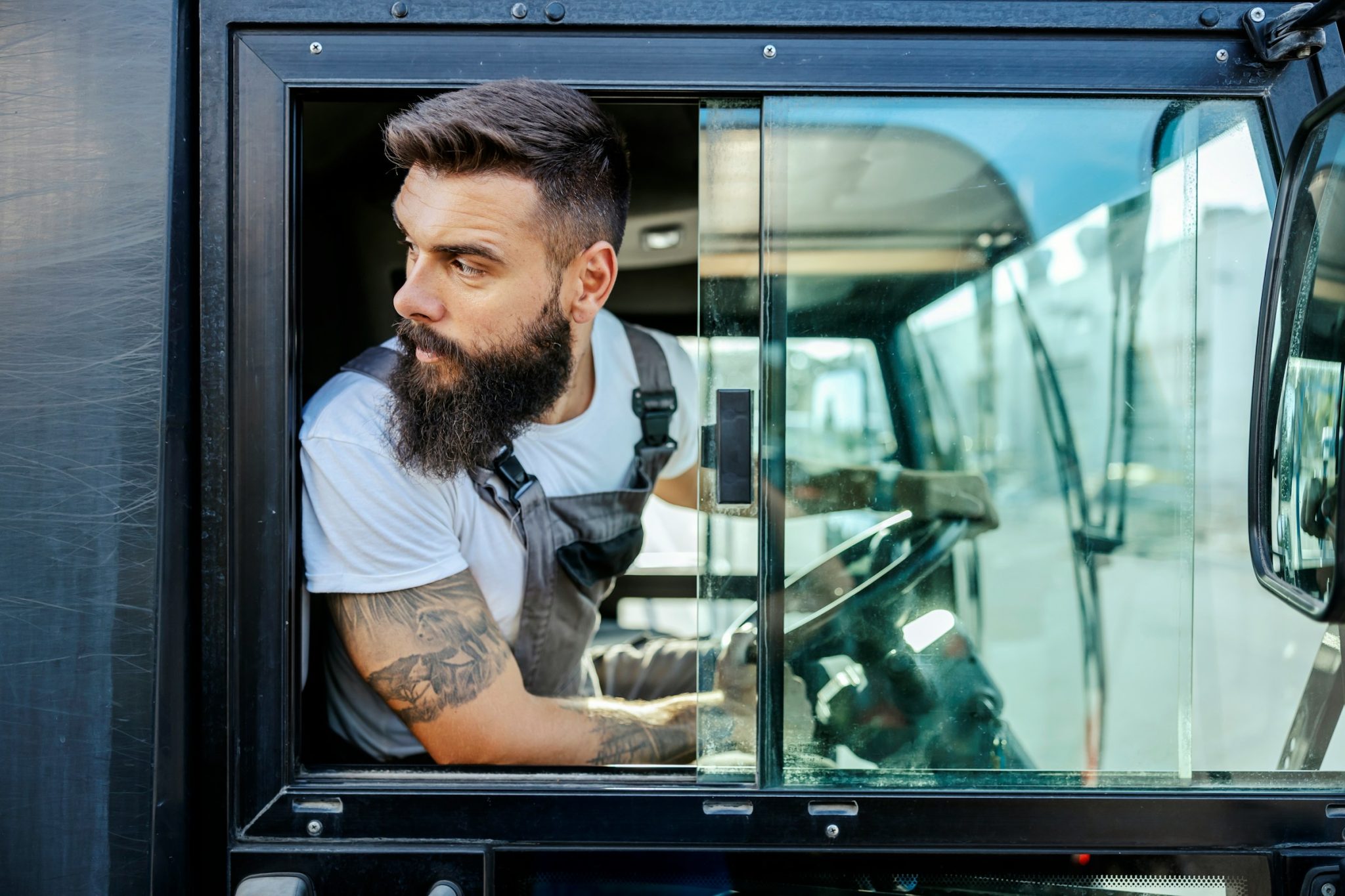 How To Choose The Right Commercial Insurance: Vital Steps – MK Library