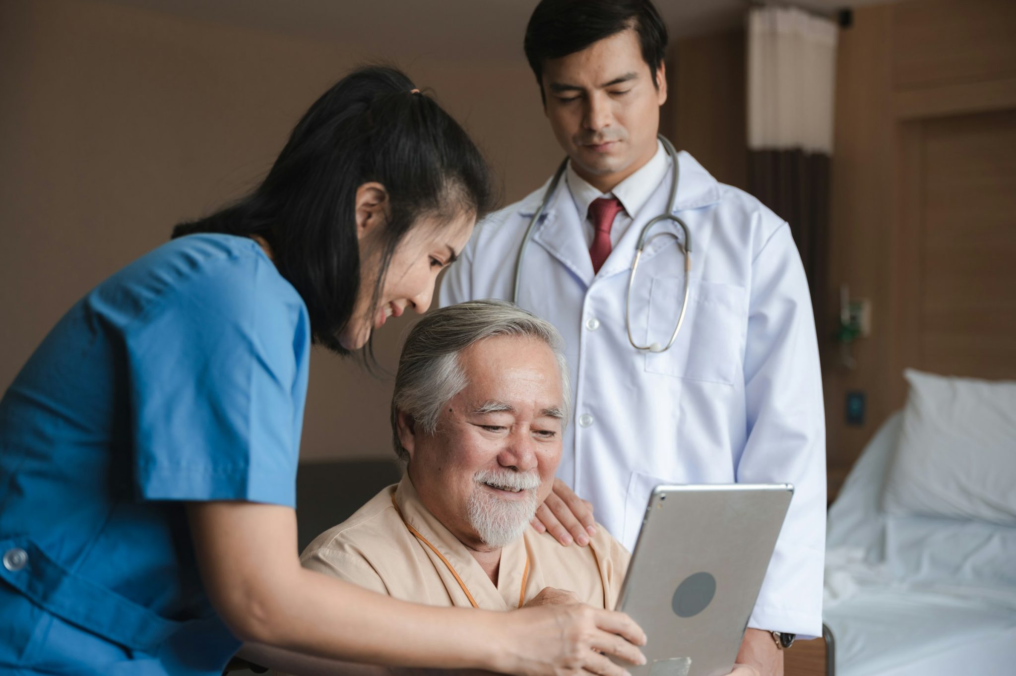 Dealing With Potential Medical Issues: How To Properly React – MK Library