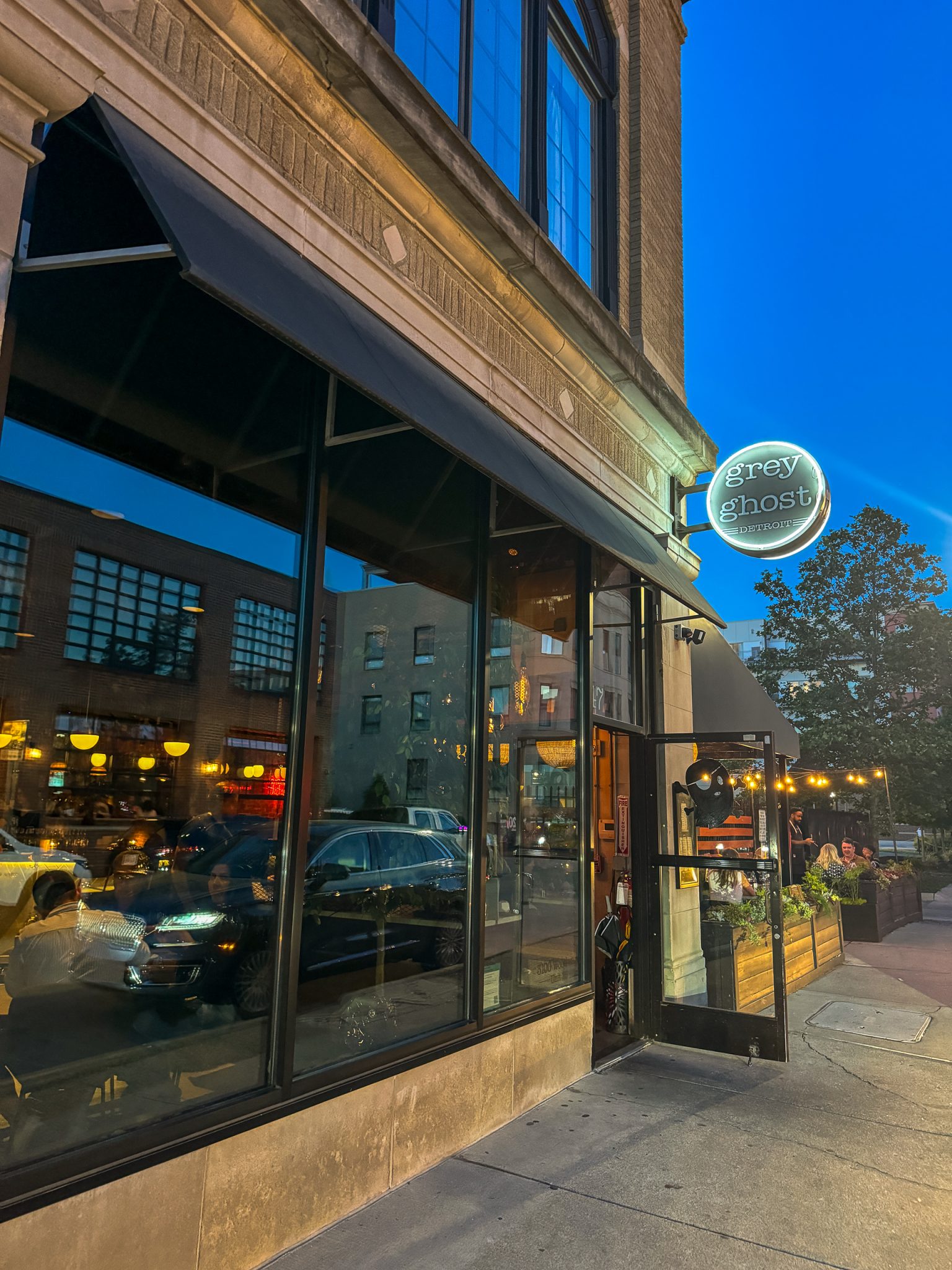 The Best Restaurants In Detroit – MK Library