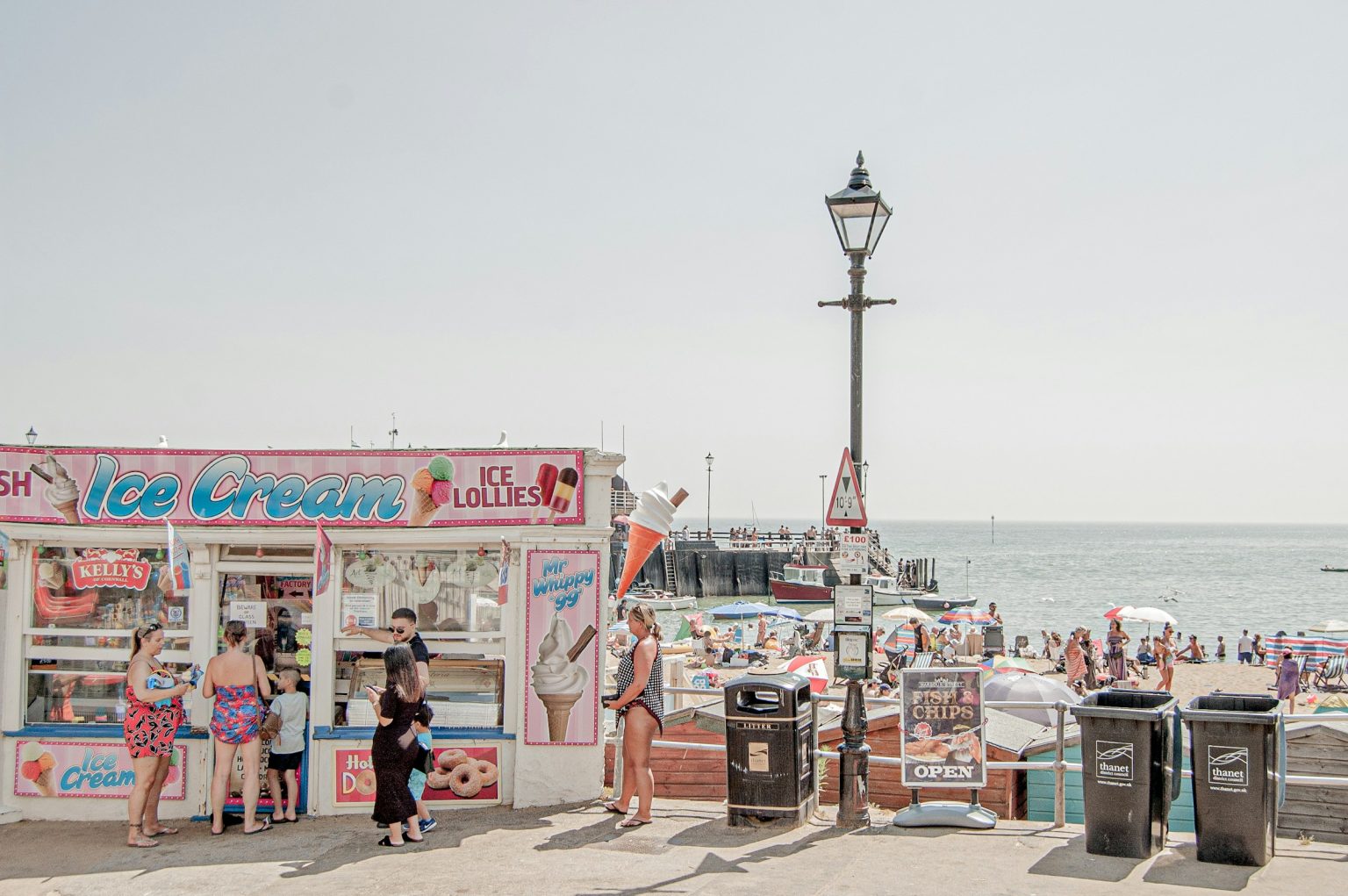Beachside Sweets: Best Treats For Your Seaside Escape – MK Library