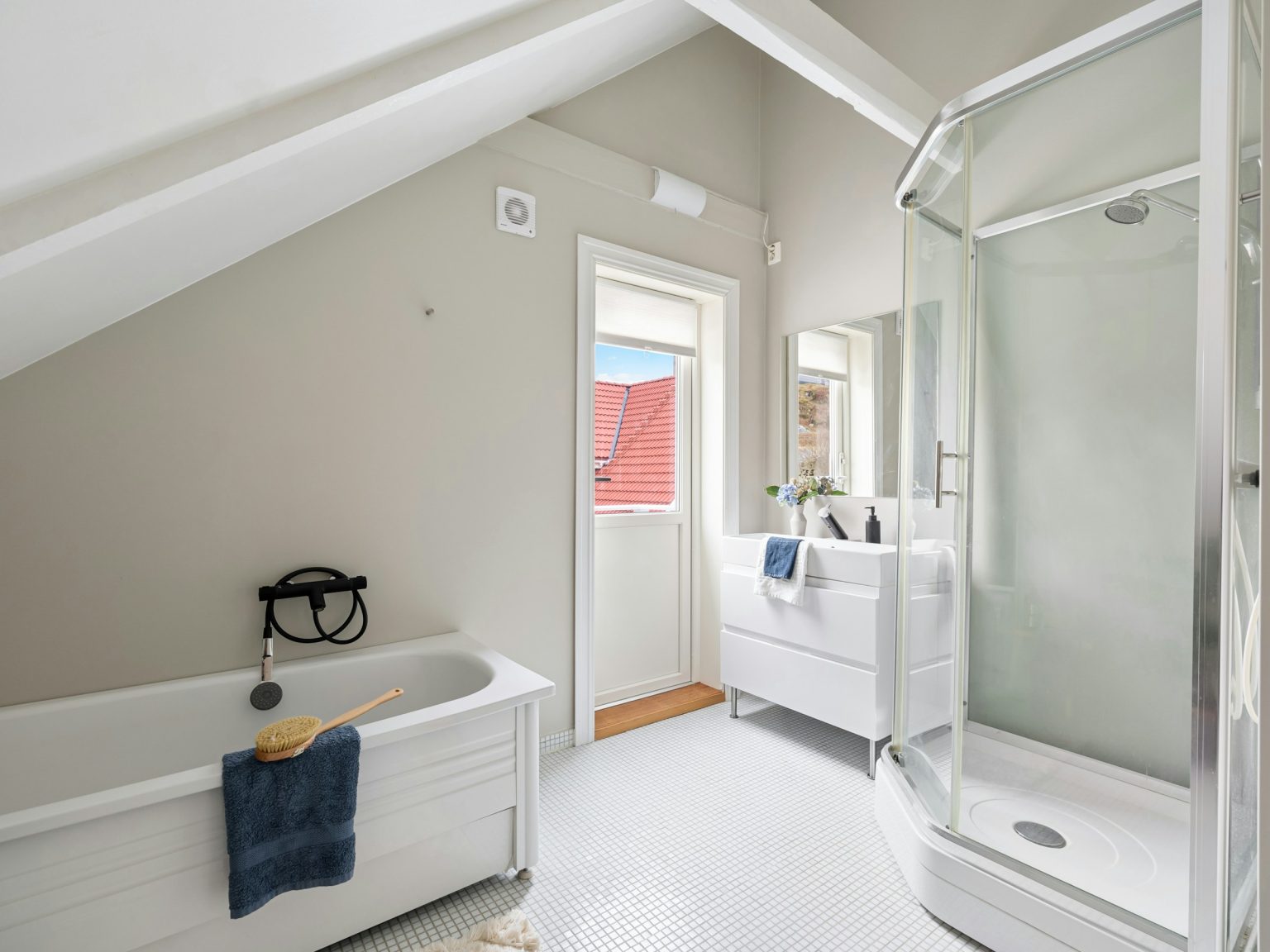 Optimal Shower Screen Thickness: How Thick Should A Shower Screen Be ...