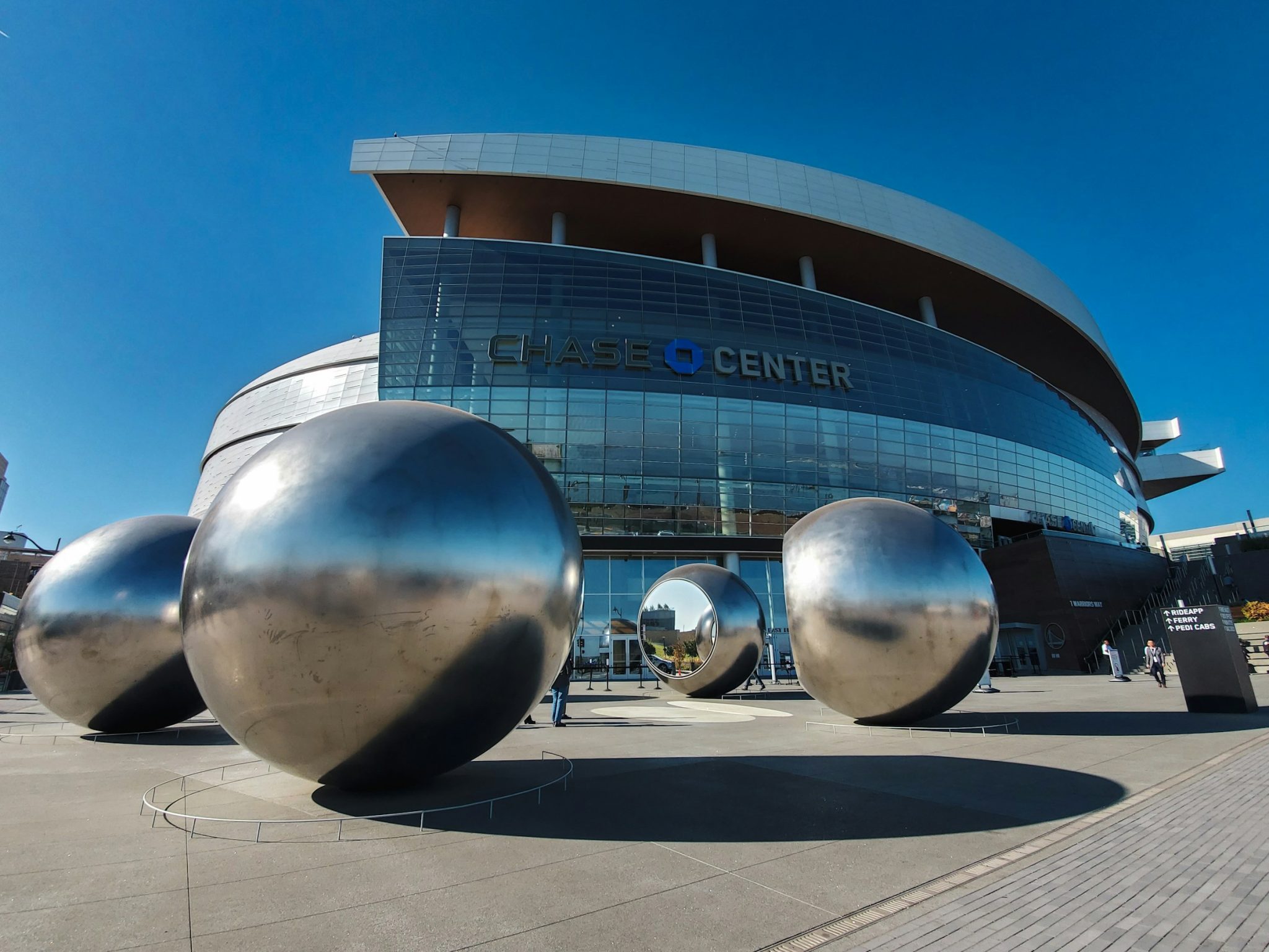 Top 10 NBA Stadiums Where The Atmosphere Is Unmatched – MK Library