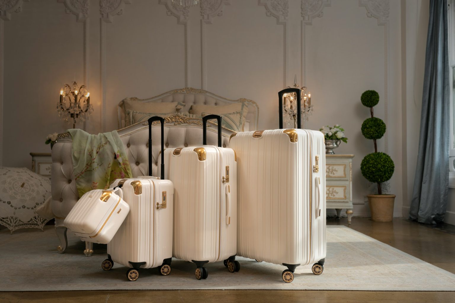How To Choose The Perfect Luggage For Your Travels – MK Library